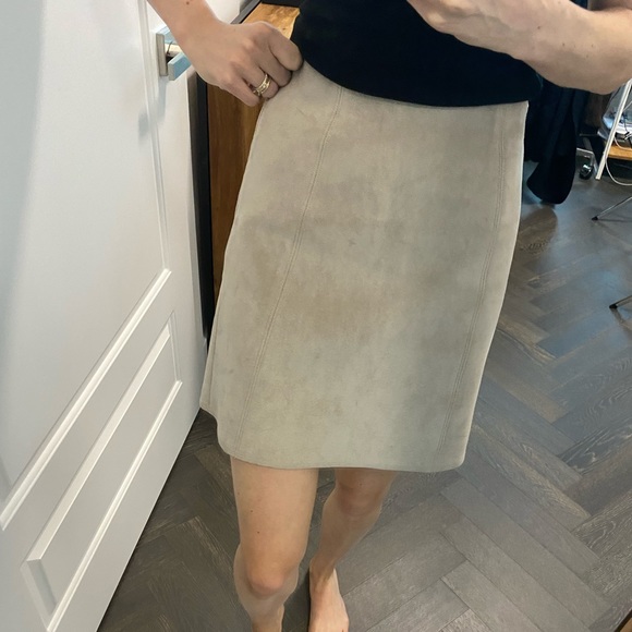 Aritzia | Skirts | Aritzia Babaton Suede Skirt Size | Poshmark